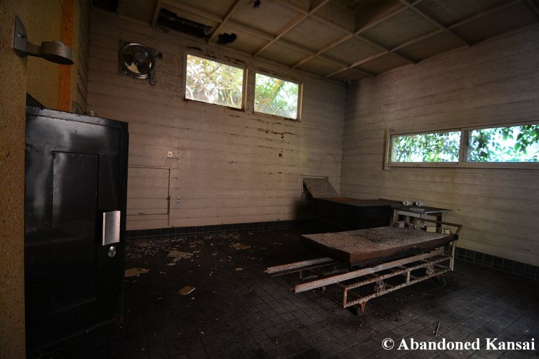 Crematory, Inside | Abandoned Kansai