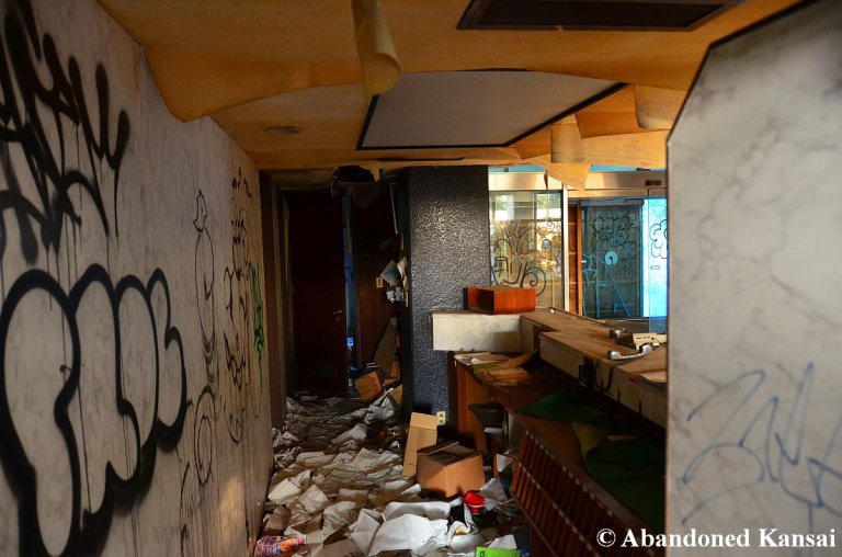 Vandalized Hotel Front Desk | Abandoned Kansai