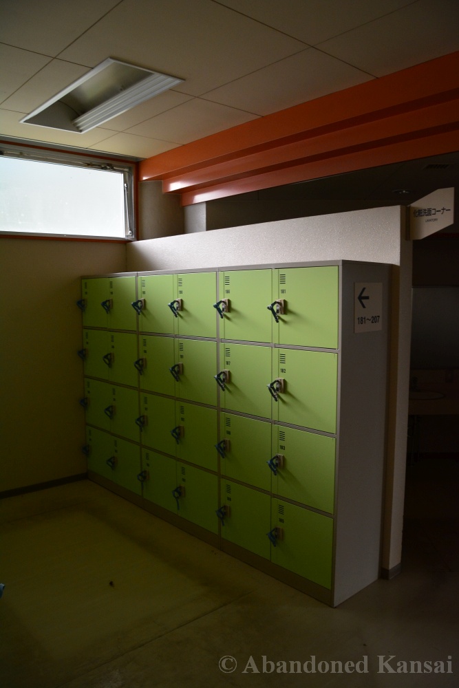 Octagon Onsen | Abandoned Kansai