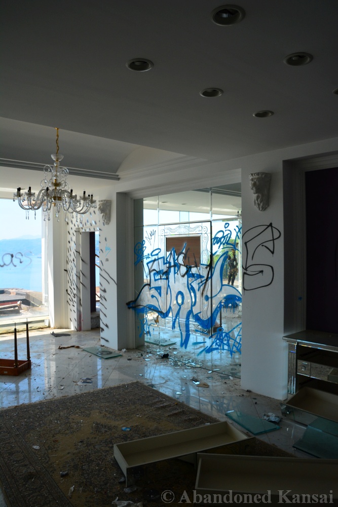 Genshiro Kawamoto’s Abandoned Mansions – The Final Chapter | Abandoned ...