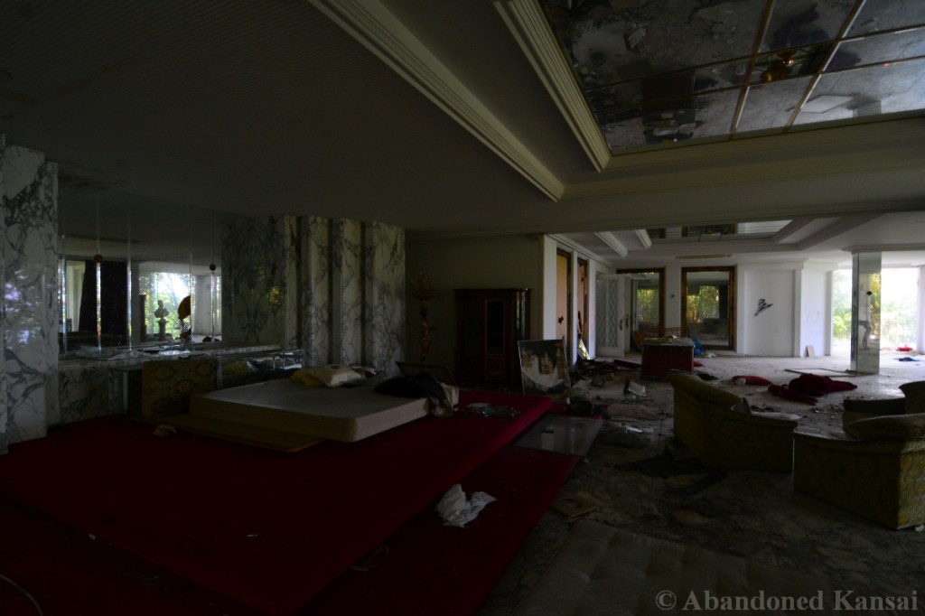 Genshiro Kawamoto’s Abandoned Mansions – The Final Chapter | Abandoned ...