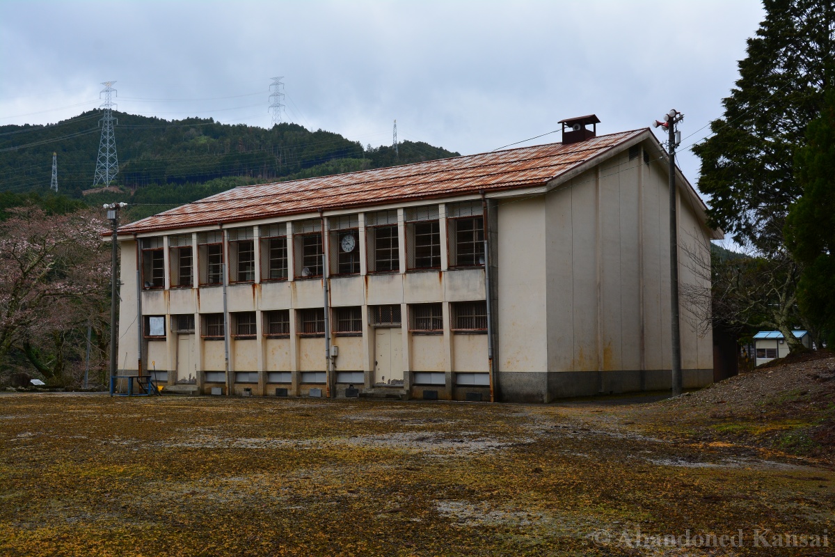 Kansai Countryside School | Abandoned Kansai